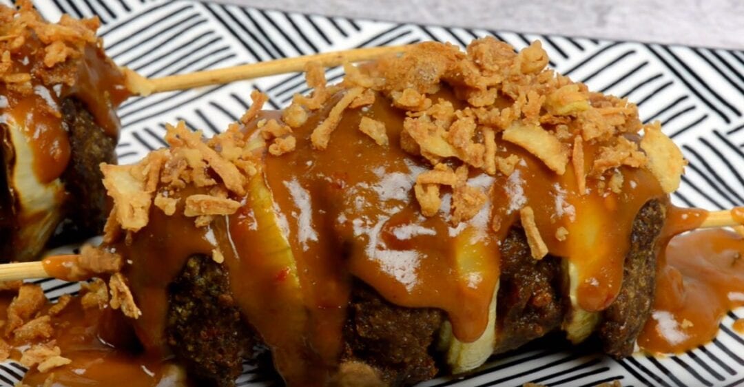 Zelf een berenhap met satésaus maken is een fluitje van een cent en ...